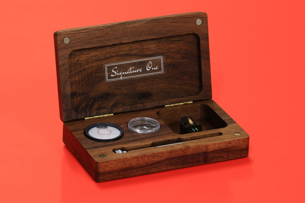 Charisma Audio - Hifinesse